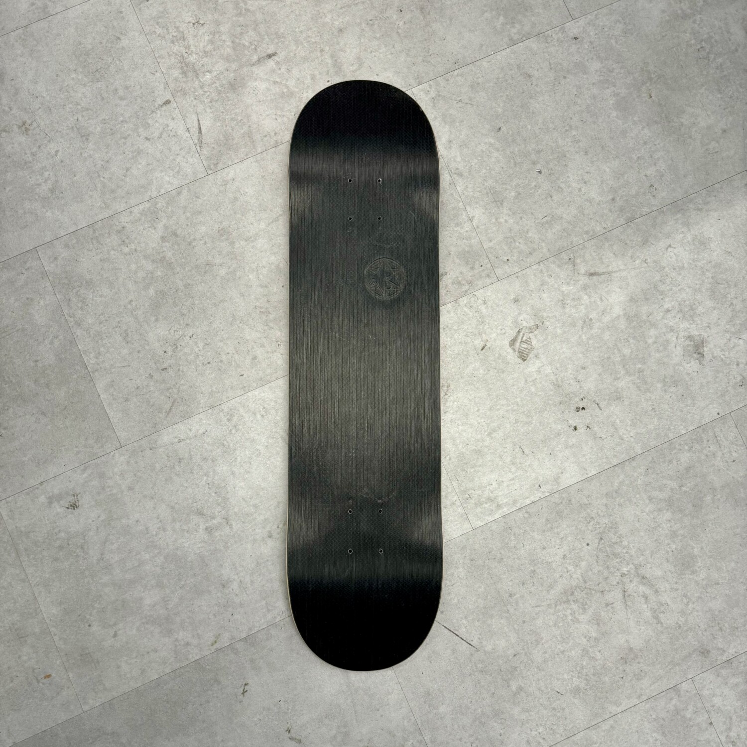 MEGARAMP DECK W8.5"/WB16.15" 5-ply TWINTIP - Napalm Custom